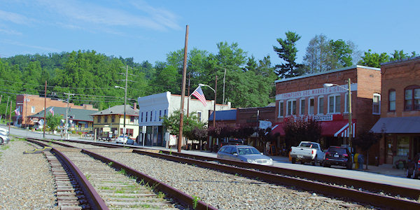 Saluda, NC, Travel Guide